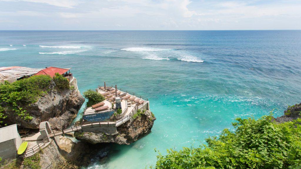 Bali Surfing Guide: Best Surf Spots in Bali | Pulau Private Charters